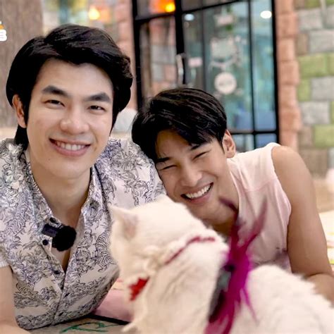 ဘဲမျက်နှာကိုပဲကြည့်တဲ့ ဘဲမျက်နှာ တစ်ကမ္ဘာတွေမို့ Fa စိတ်နှလုံး ထိခိုက်စေမှုနဲ့ နှစ်ယောက်လုံးကို