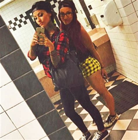 Re Zahra Sasha Banks Pic