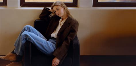 일상 속 작은 설렘을 선사할 블랭크공삼 감도 깊은 취향 셀렉트샵 29cm