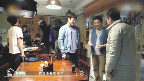 เบื้องหลัง พ่อหลิงชี้แนะซ่งเวยหลงกับถานซงอวิ้นเรื่องคบแฟน ถักทอรักที่ปลายฝัน ช่องฟรี จีน