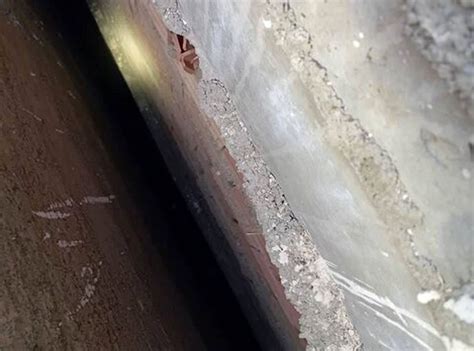 سقوط کودک 5 ساله به درز انقطاع بین 2 ساختمان در خیابان ابوذر تهران تصاویر