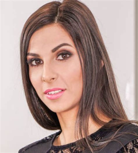 Angela Allison Actress Age Height Weight Biography Videos Boyfriend Wikipedia And More