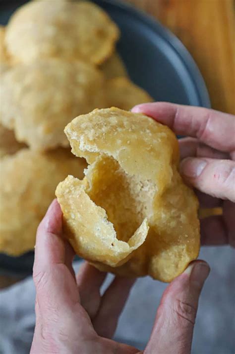 Poori Puri Indian Deep Fried Bread How To Feed A Loon