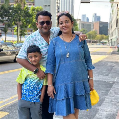 Photos महाराष्ट्राची हास्यजत्रा फेम प्रसाद खांडेकरच्या पत्नीला