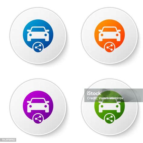 컬러 자동차 공유 아이콘 흰색 배경에 고립입니다 Carsharing 표시 됩니다 교통 임대 서비스 개념입니다 원 버튼의 색상