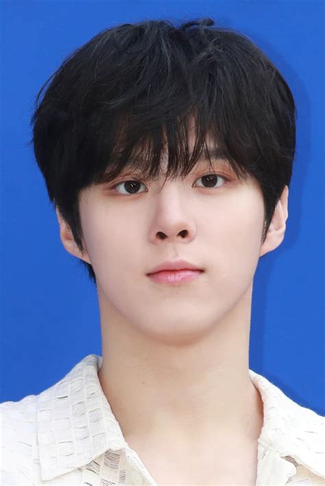 Kim Woo Seok Wiki Biography Age Gallery Spouse And More
