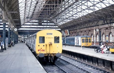 Original 35mm Slide Br Class 506 Hadfield Emu At Manchester Pic Rights