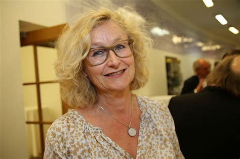 Mature Ladies Dressed And Sexy