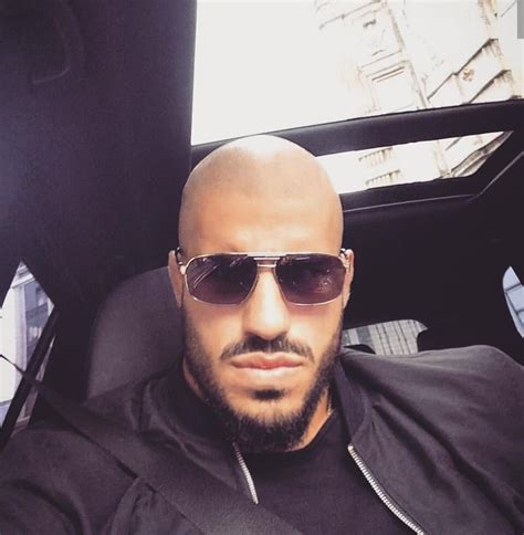 Gorgeous Men Man Photography Bald Men Male Poses Mens Fashion Suits