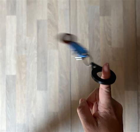 Stl File Keychain Spinner・3d Printer Model To Download・cults