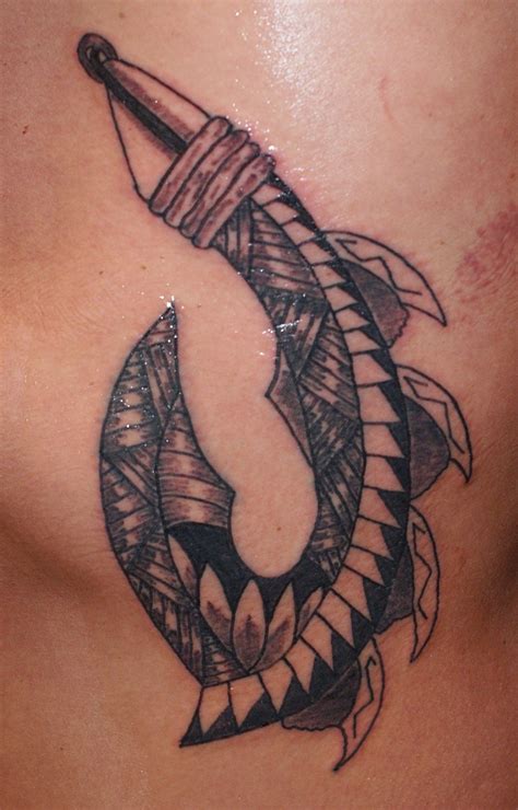 35 Tatuajes Hawaianos Tribales Tortugas Y Flores