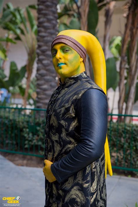 Pin By C Kill On Twilek Builds Fashion Hijab Twi Lek