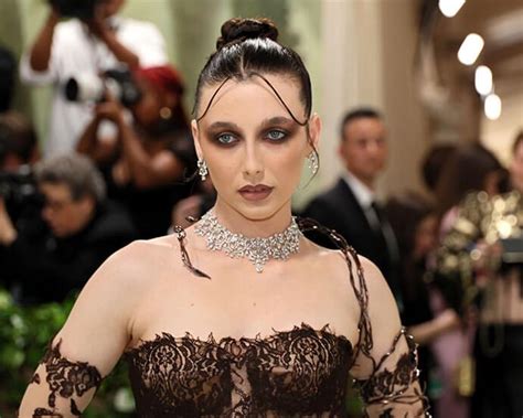 25 Stunning Wedding Makeup Looks For Every Brides Style Ipsy