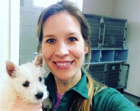 Dr Emily Thomas Life After Dr Pol Thecelebsinfo