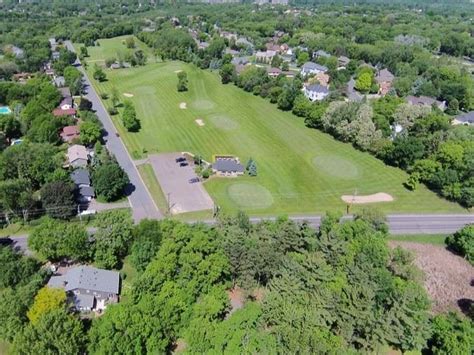 Photo Gallery • Par 3 Community Golf Course