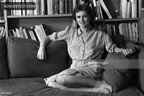 MARIE CHRISTINE BARRAULT Feet AZNudeFeet