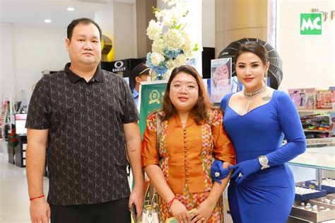 မေပန်းချီ တက်ရောက်ခဲ့တဲ့ Lucky Diamonds နေပြည်တော် အထူးစျေးရောင်းပွဲ