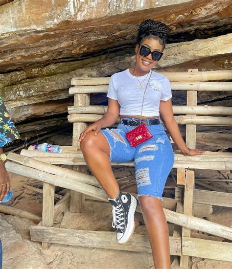 Scammer With Photos Of Brenda Kuffour