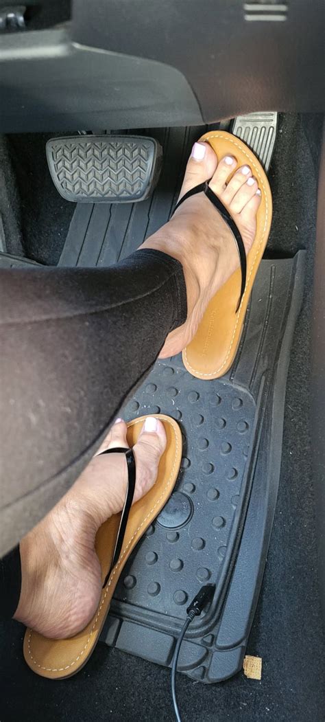 Flipflops And Pedal Pumping You Are Welcome 😉 R Flipflopfeet