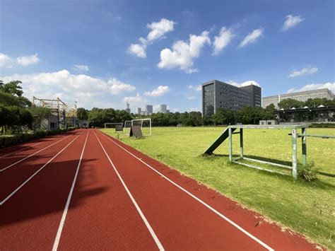 操场图片素材 操场设计素材 操场摄影作品 操场源文件下载 操场图片素材下载 操场背景素材 操场模板下载 搜索中心