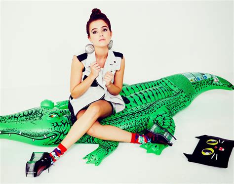 Zoey For Seventeen Outtakes Zoey Deutch Photo 36758063 Fanpop