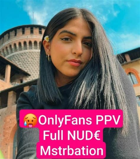 Chubby Gf Big Boobs Stripping Ass Pussy Show On Chamet Desihub