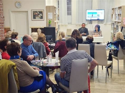 Романът Cést La Vie бе представен при изключителен интерес в Дома на писателя Вестник Фактор