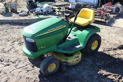 John Deere Lt 133 Lawn Mower Shackelton Auctions Inc