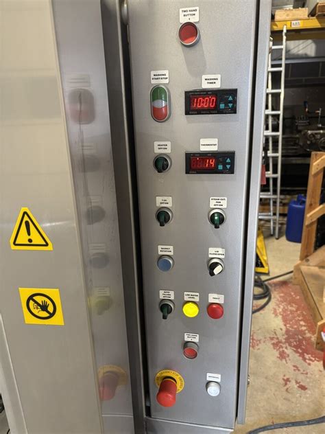 Gravis 900 Wash And Degrease Ltd Machine Manufacturers