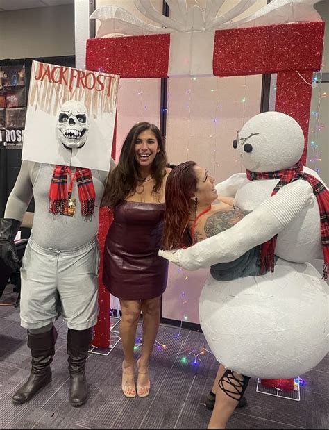 Felissa Roses Feet