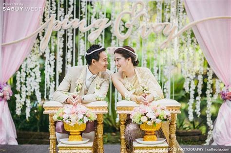 4 ไอเดียเซ็ตติ้งโต๊ะหมั้นสีหวานในงานแต่งตอนเช้า