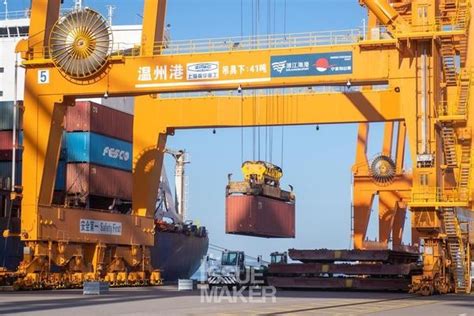 사진 中 원저우항 컨테이너 이동 분주 이슈메이커
