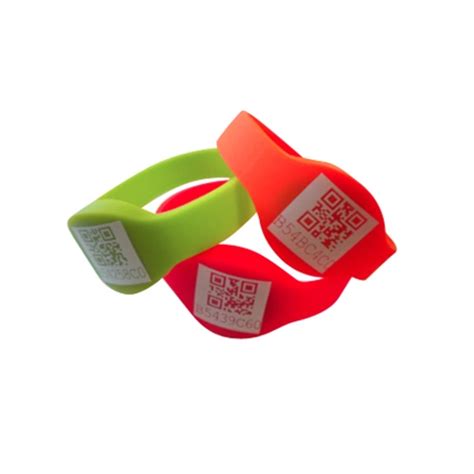 RFID Silicone Wristbands Qr Code Screen Printing RFID Wristband And Silicone Wristband