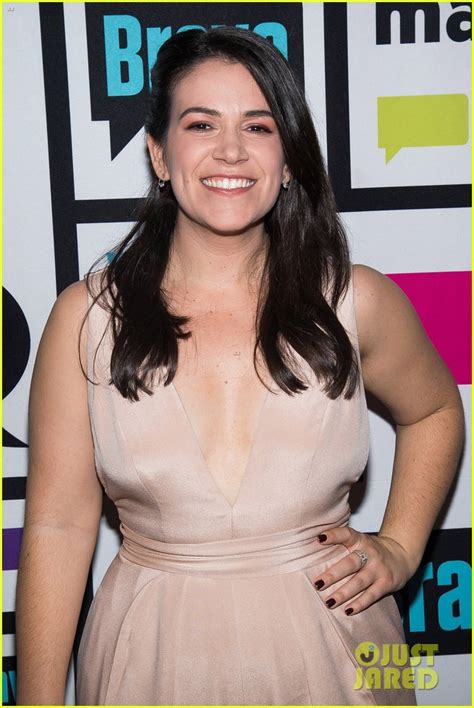 Broad Citys Ilana Glazer And Abbi Jacobson Test Their Friendship On Wwhl Video Photo 3606777