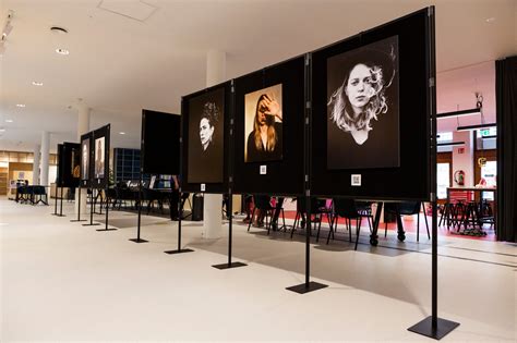 Opening Expositie Amsterdam West Hearmenow