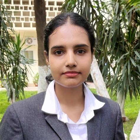 Shruthi Tamil Tutor 4£h 3 Reviews