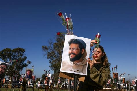 Amnesty International Qualifie Pour La Première Fois Les Attaques Du 7