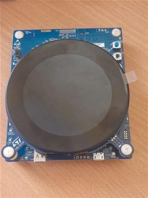 Review Of Stm32u5a9j Dk Discovery Kit With Embedded Display Element14