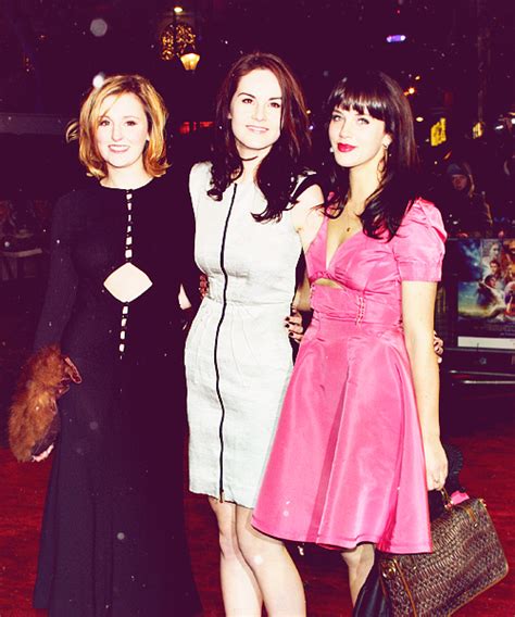 Downton Abbey Sisters Jessica Brown Findlay Downton Jessica Brown
