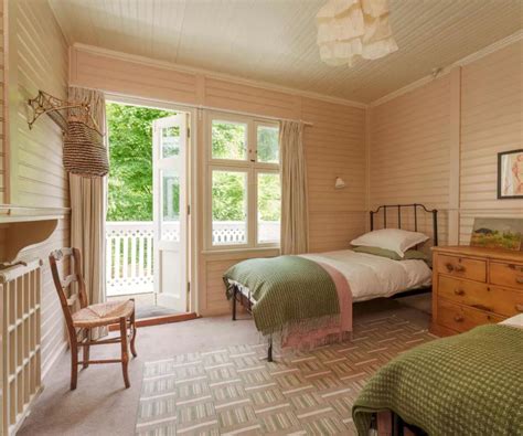 Otis And Jeans Sex Education House Is For Sale