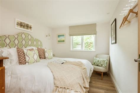 The Coding Hut Beaulieu Hampshire Self Catering Holiday Lodges