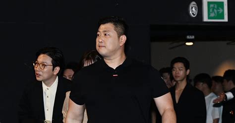 ‘범죄도시4 주역들 개봉주 무대인사 출격 [포토엔hd]