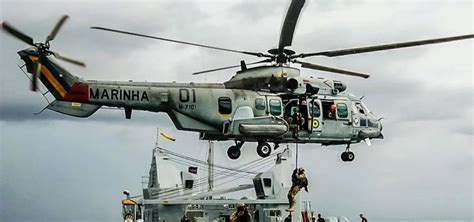 Helicóptero da Marinha cai em Goiás e deixa dois mortos Metro 1