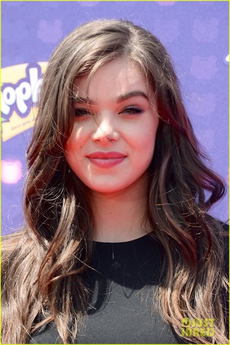 Alessia Cara And Hailee Steinfeld Hit Up Radio Disney Music Awards 2016
