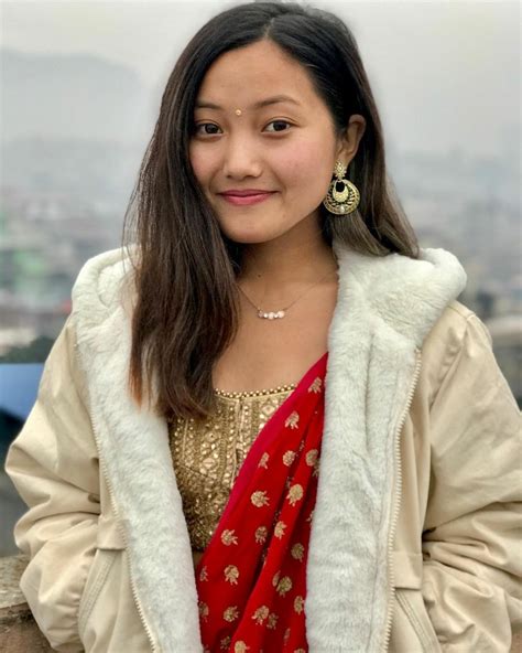 Nepali Girls Follow Nepaligirls 👈🏻