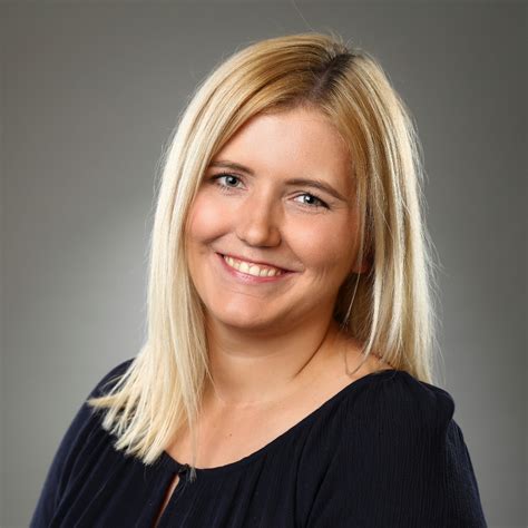 Anna Ludwig Key Account Mitarbeiter Vertrieb Key Account Ulman Dichtungstechnik Gmbh Xing