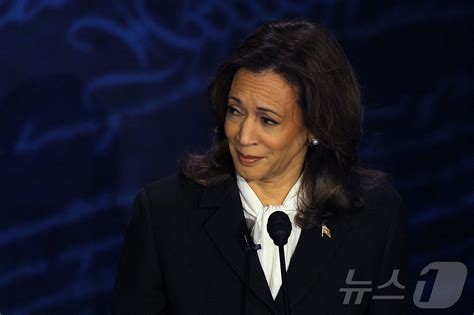 [포토] 토론하는 카멀라 해리스 뉴스1
