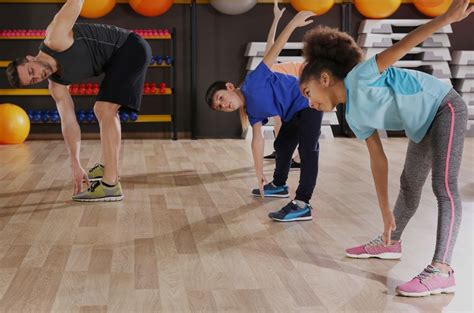 Windmill Exercise Guide How To Do It Benefits Variations Blog Cult Fit