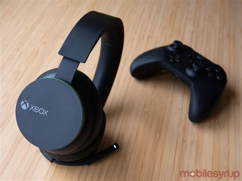 Microsofts Xbox Wireless Headset Is A Great Pair Of Entry Level Gaming