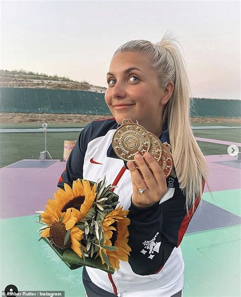 Amber Rutter Is Pregnant Olympic Shotgun Champion Announces She Is